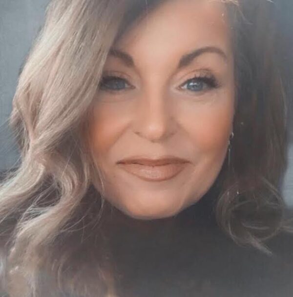 Author Interview: Cindy Yates - Feathered Quill