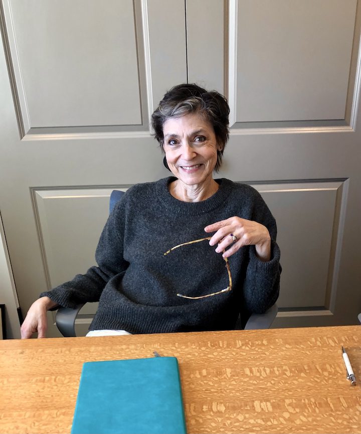 Author Interview: Betsy L. Ross - Feathered Quill