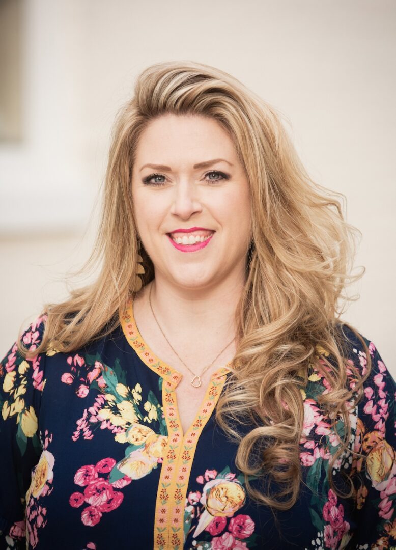 Feathered Quill Author Bios: Holly Curby | Featured Independent Author